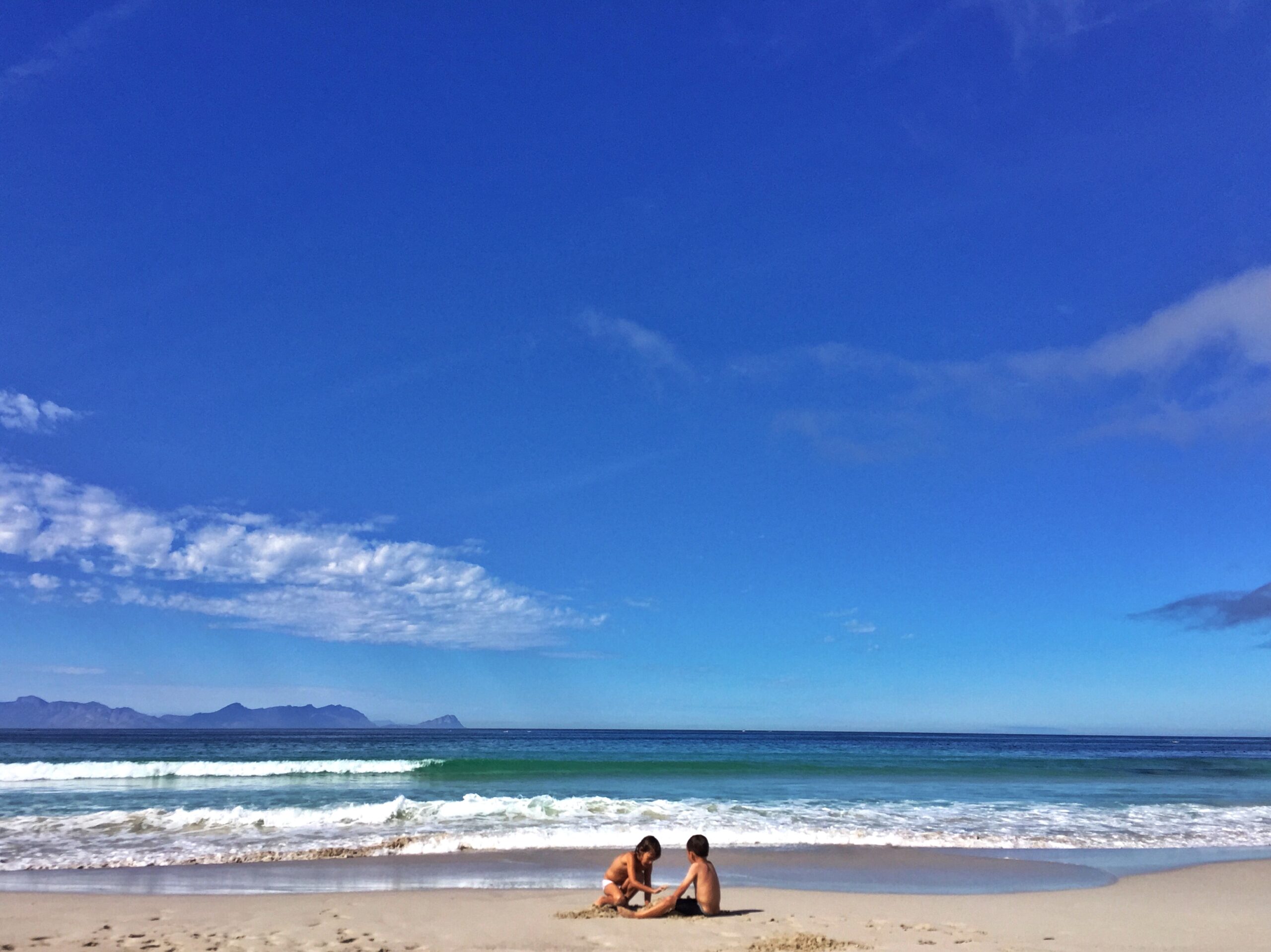 SOUTH AFRICA: Where Two Oceans Meet - World Moms Network